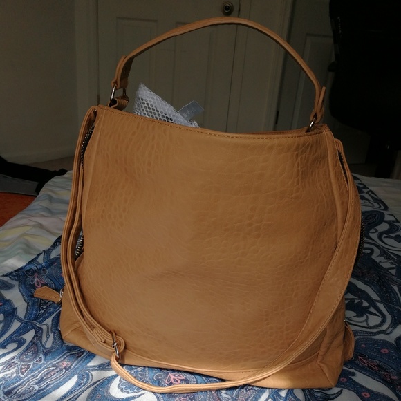 JustFab | Bags | Faux Leather Travel Bag | Poshmark
